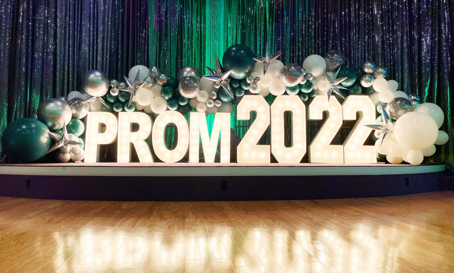 Alpha-Lit Balloon Wrap Install | Just Peachy