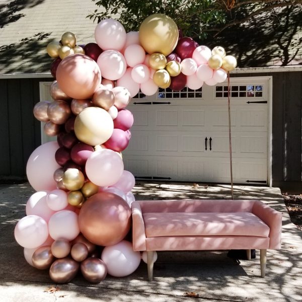 Pink Settee | Just Peachy